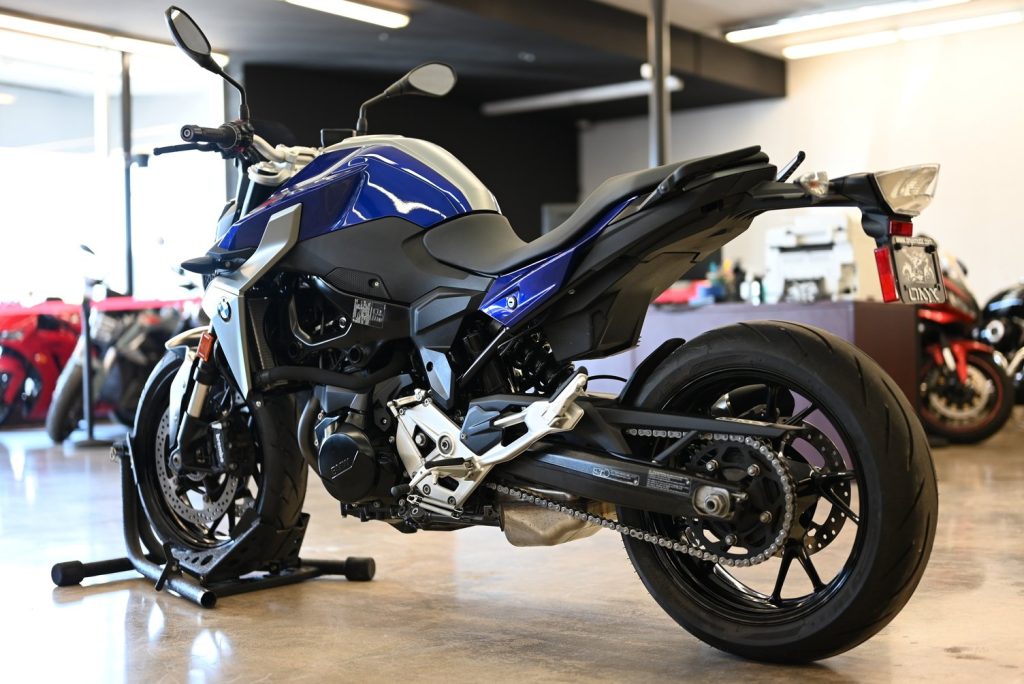 2020 BMW F900R - Onyx Moto